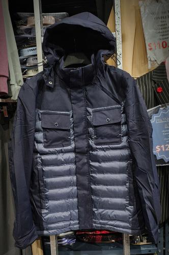 Campera Impermeable | Avellaneda a un Toque